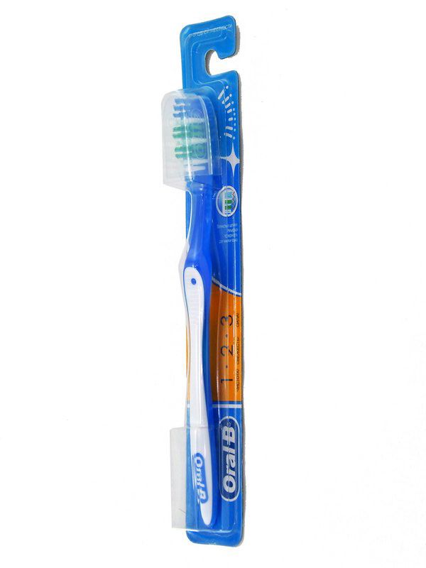 Oral-B - ორალ ბი კბილის ჯაგრისი პლიუსი 40 მედიუმი